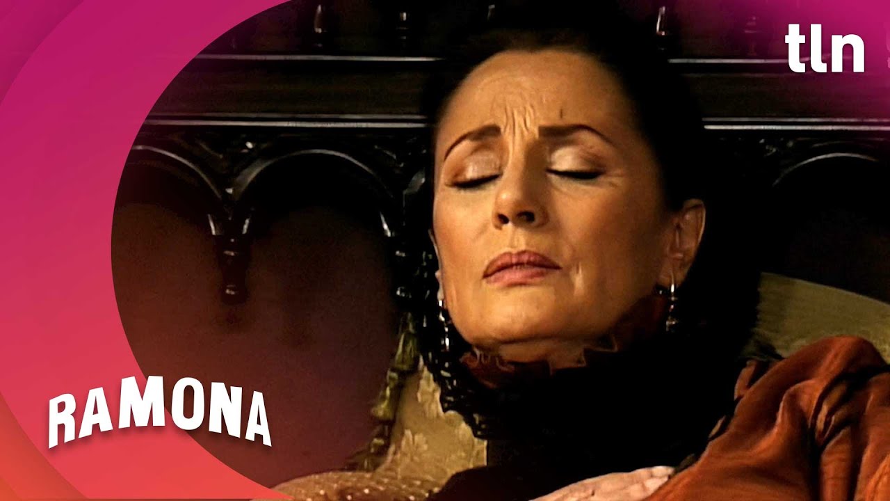 Doña Ramona sufre la partida del padre Salvatierra | Ramona | Capítulo ...