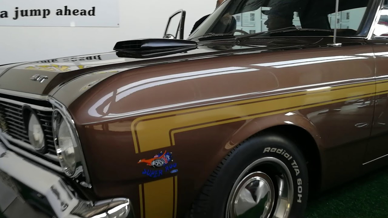 SUPER ROO the prelude to the XW 4 door - YouTube