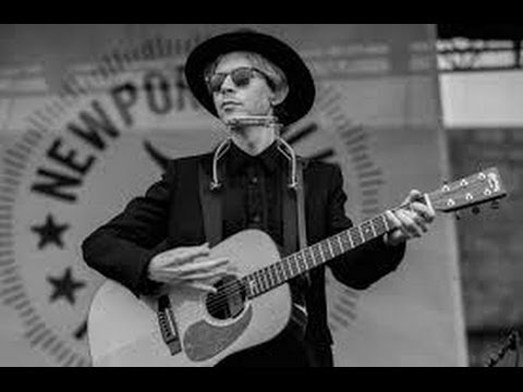 Beck unplugged - Gamma Ray (acoustic audio) - YouTube