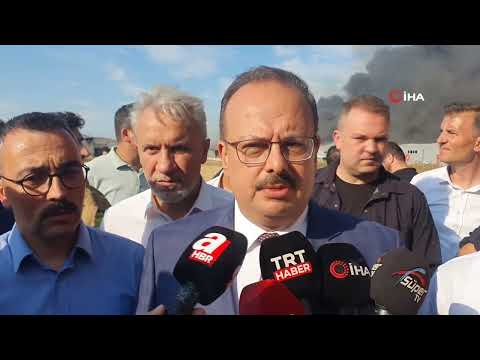 #Bursa'daki yangına 3 helikopter müdahale ediyor