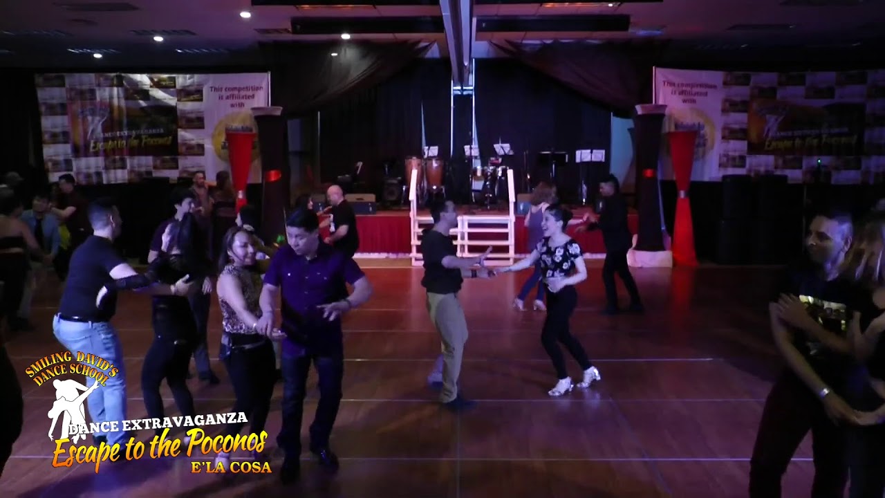 Smiling David Dance Extravaganza. 2 - YouTube