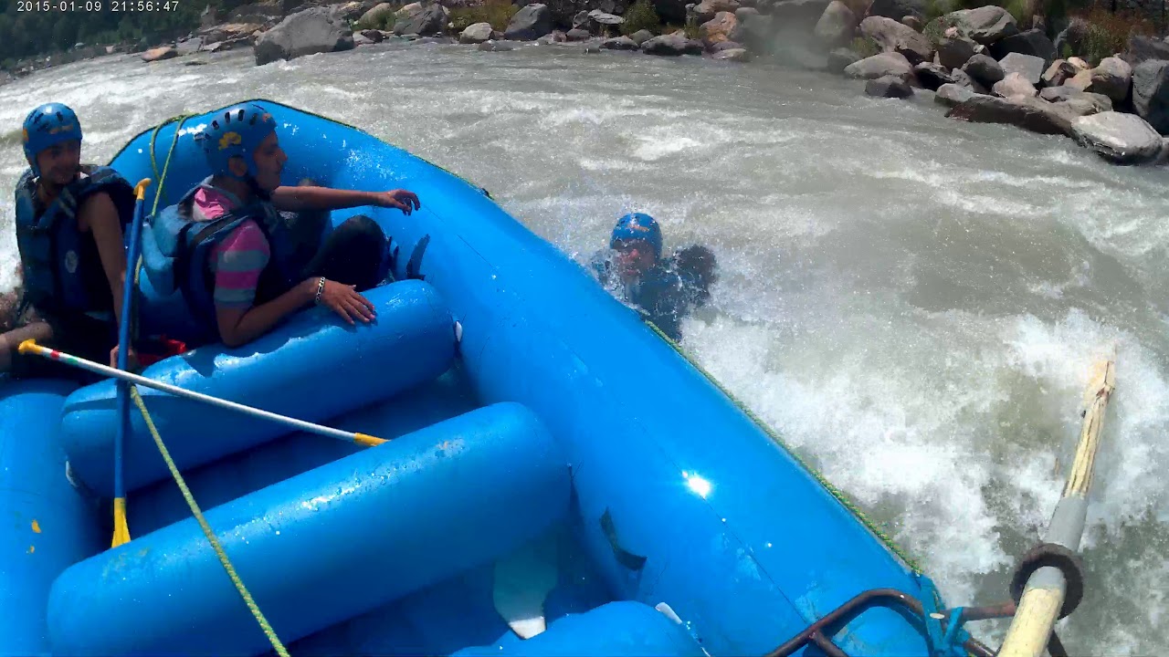 Dangerous River Rafting Accident with me in Manali 1 Tragedy - YouTube