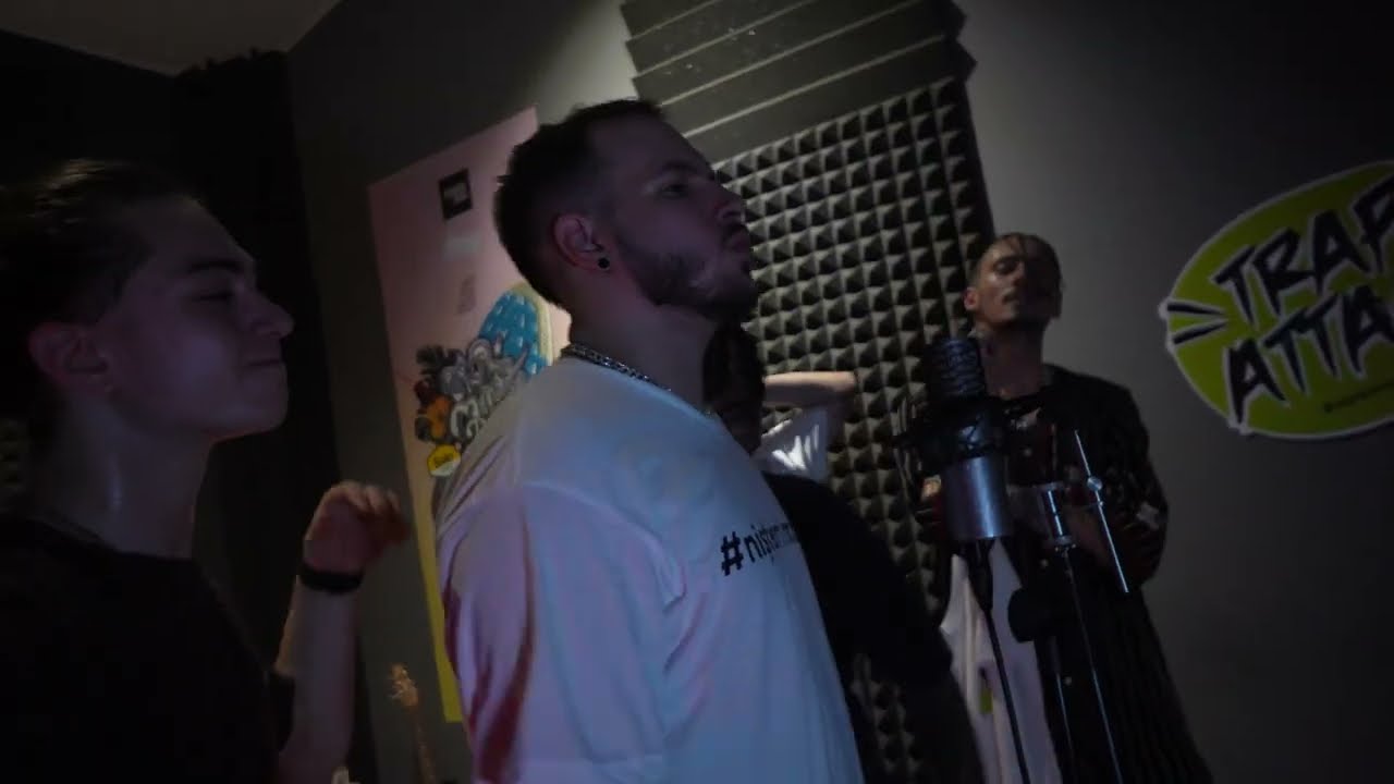 PLUMB x AFTERPARTY x BATUHAN x ALEK x DENNIS - TRAP ATTACK CYPHER II - YouTube