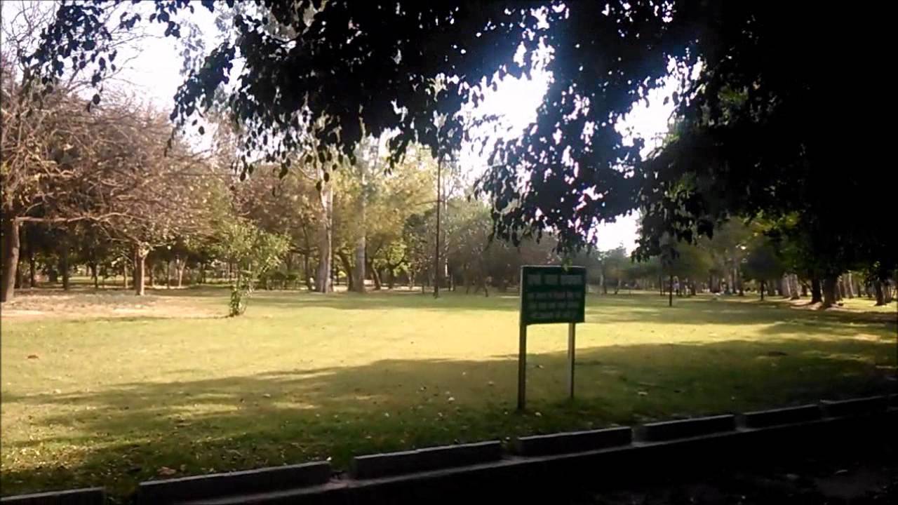 Ram Manohar Lohia Park on eve of Vasant Navratra - YouTube