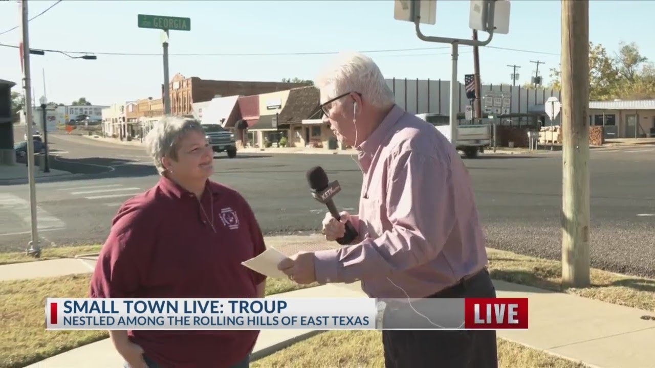SMALL TOWN LIVE: KETK makes a stop in Troup - YouTube