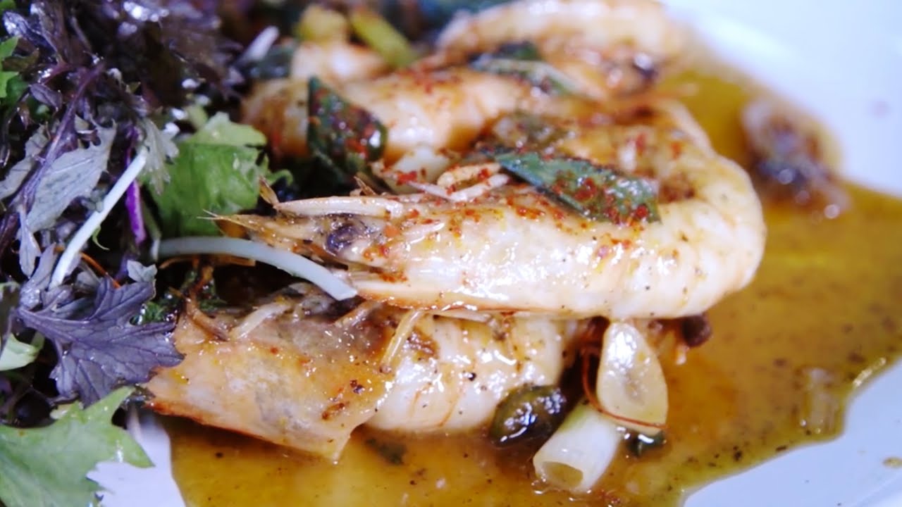 Bayou Bites: Shrimp with Pepper Jelly Sauce - YouTube