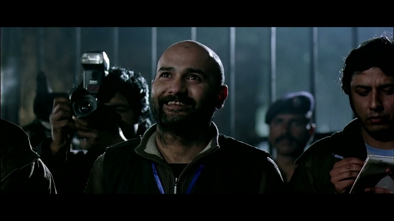 Bol Pakistani Film - YouTube