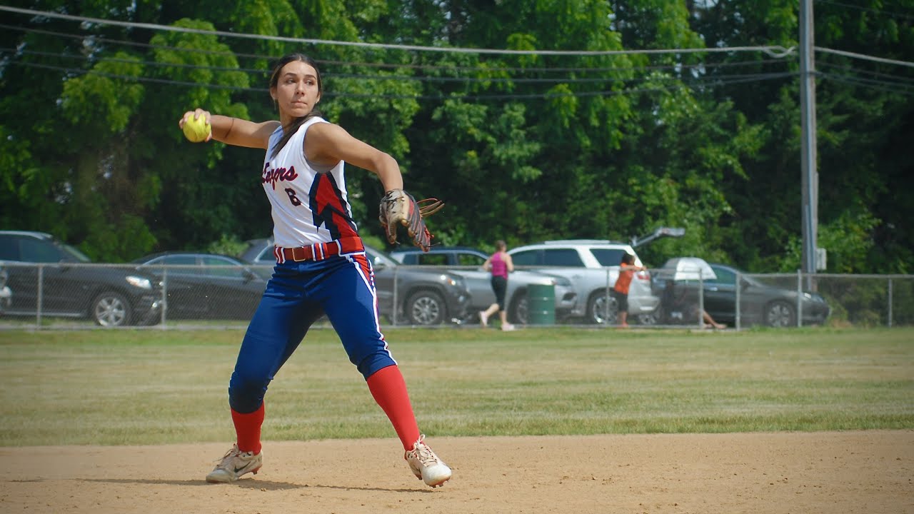 Val SS vs NY Titans Gold - YouTube