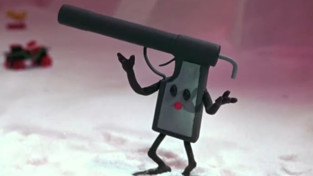 A Water Pistol That Shoots Jelly - YouTube