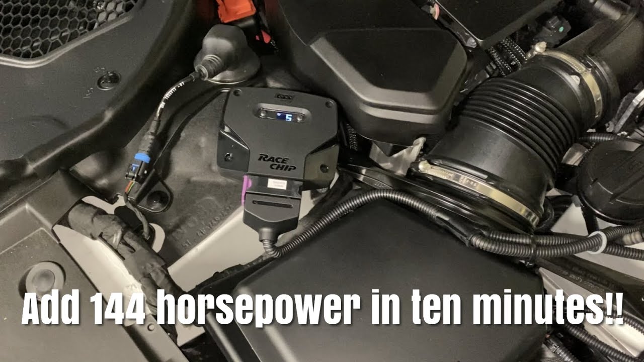 BMW M8 RACE CHIP INSTALL (SUPER EASY) - YouTube