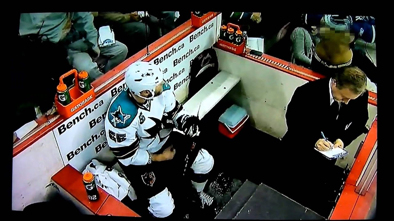 Ben Eager gets flashed by hot Canucks fan - YouTube