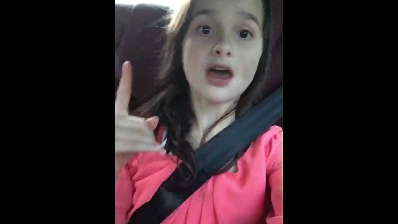 Annie's musical(2) - YouTube