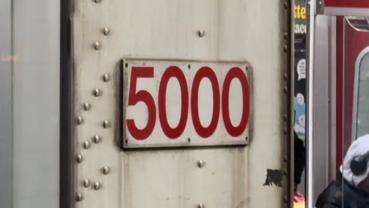 TTC - Victoria Park Departure… starring 5000-5001! (Bombardier T1 ...