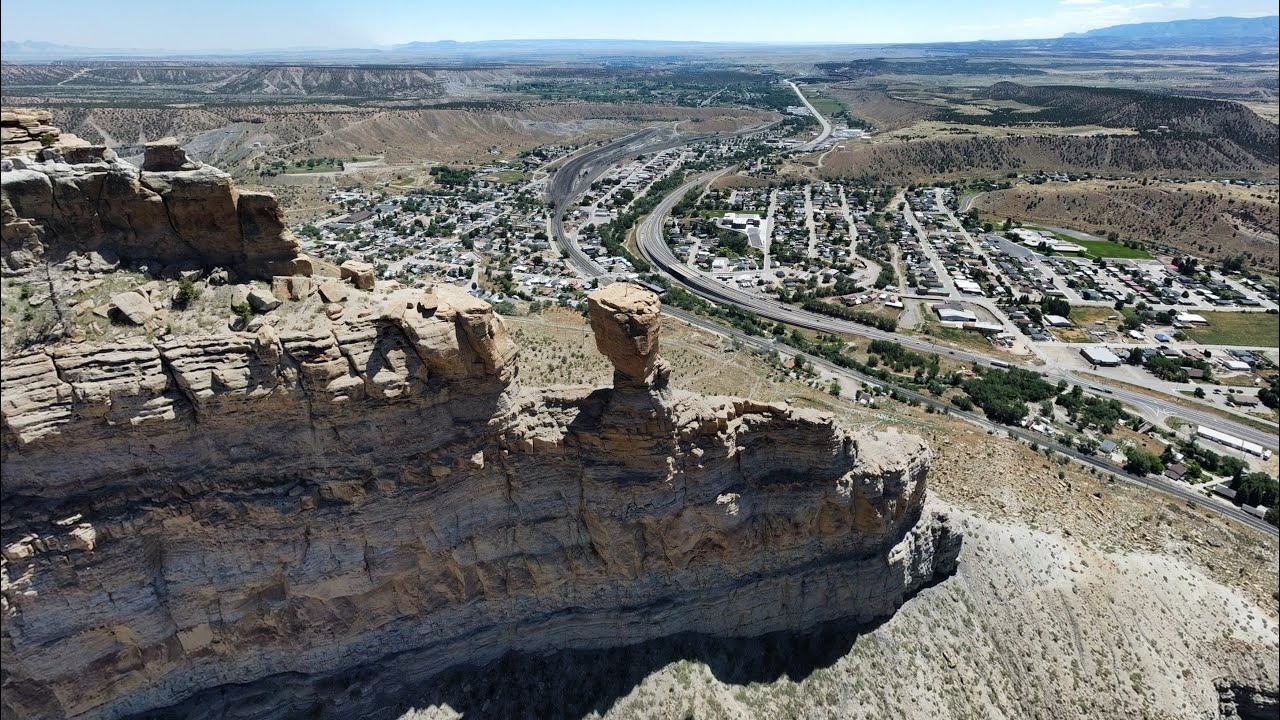DJI Mini 2 | Balance Rock | Helper, UT | 4k - YouTube