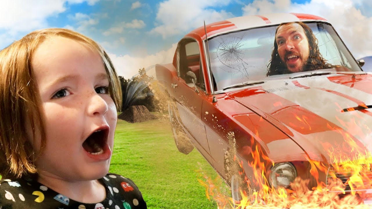 NiKO and DAD CRASH CARS!! Can we make it to the bottom? Playing new ...
