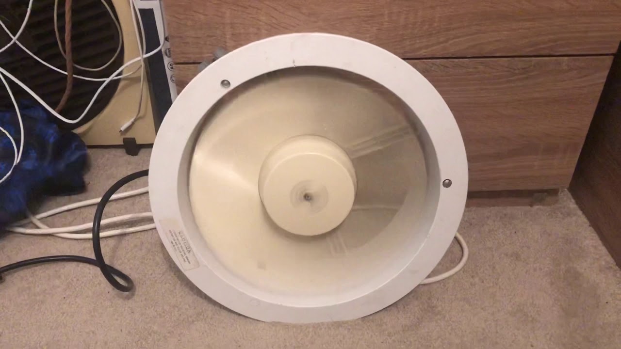 Vintage mistral self close exhaust fan test - YouTube