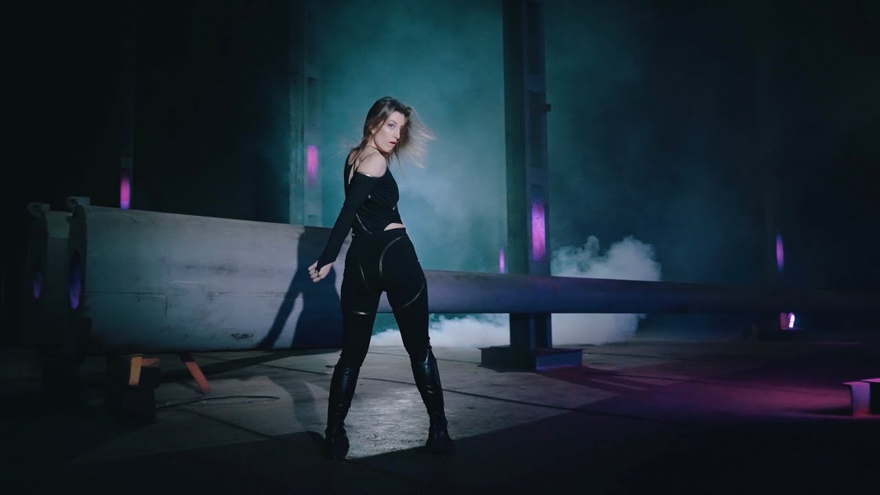 Fátima Falcón - Lo que pasó (Vídeo Oficial) - YouTube