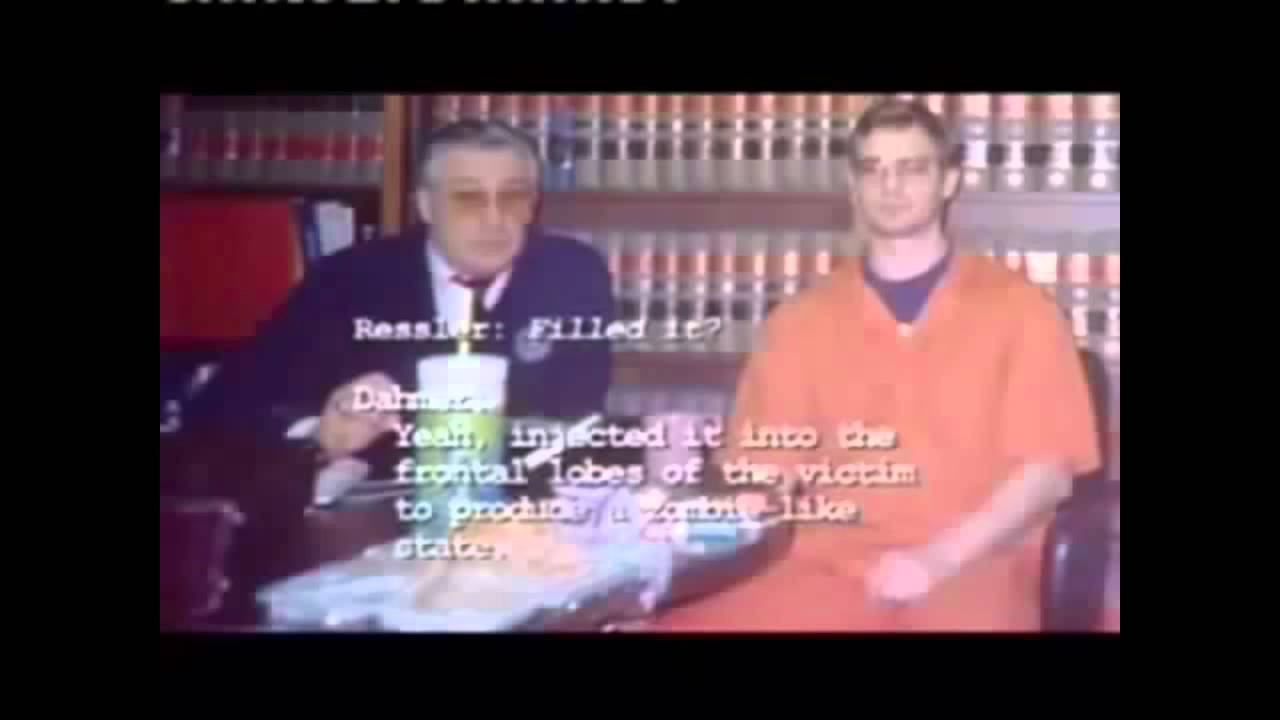 Jeffrey Dahmer talking with FBI Robert Ressler - YouTube