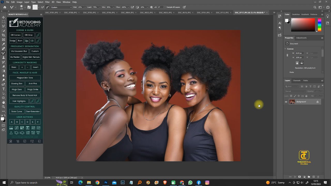 PHOTO RETOUCHING USING RETOUCH ACADEMY - YouTube