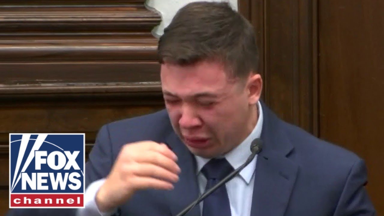 Kyle Rittenhouse breaks down in tears on witness stand - YouTube