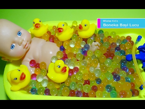 Boneka Bayi Mandi Bola Jelly Bersama Bebek 💚 Baby Doll Bath Time With Duck