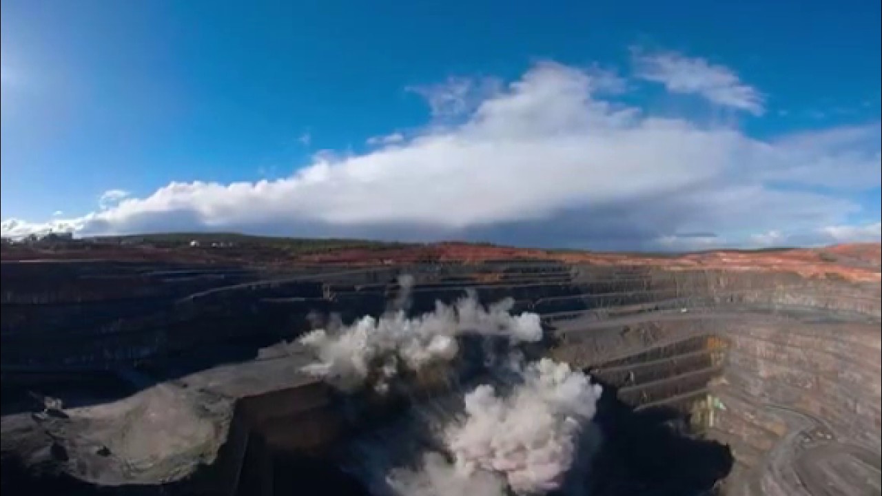 VR blast footage - YouTube