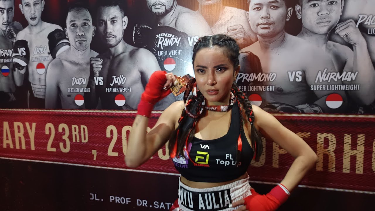 LIVE ️ AYU AULIA KALAHKAN ADELLA FARADILLA DI TOTAL BOXING - YouTube