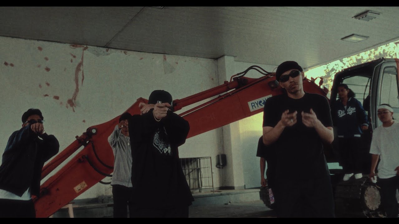 Flexin' Fully Loaded ft. T-Jay (Music Video) - YouTube