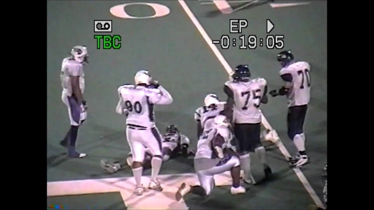Will White Highlights - Kings Comets 2010 - YouTube