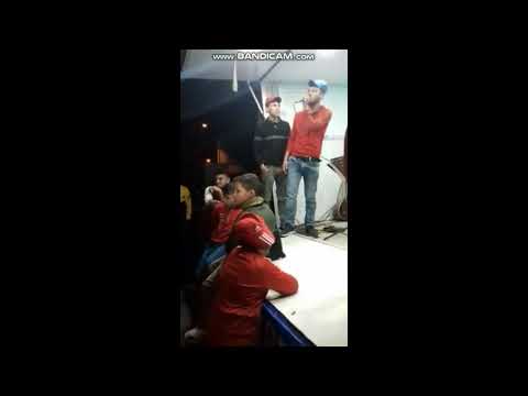 Anne Yine Gözlerimden İki Damla Yaş Akar ( Karamsar Gencler )