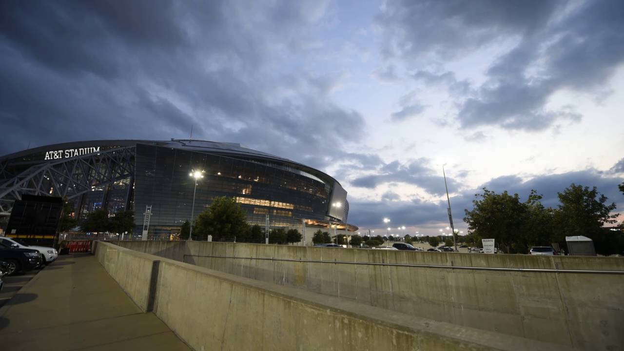 AT&T Stadium Sunset Time-lapse on the Eve of Alabama vs USC Football ...