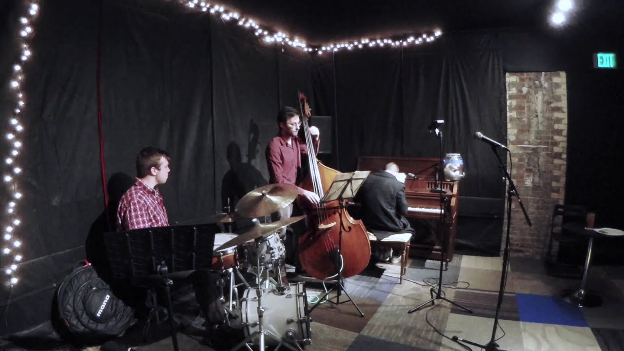 Thomas Linger - Barry's Bounce - YouTube