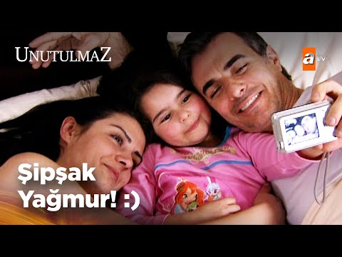 Yağmur anne babasının fotoğraflarını çekiyor! - Unutulmaz 77. Bölüm