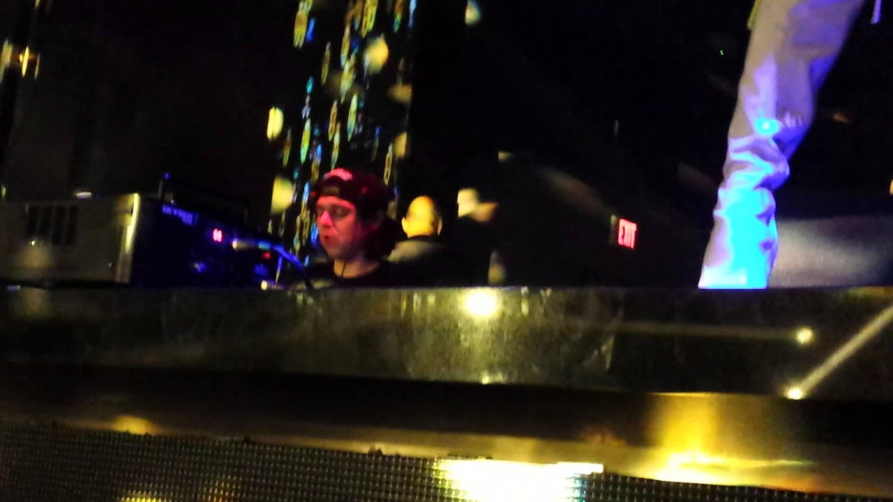 Max Vangeli at Story Miami(17) - YouTube