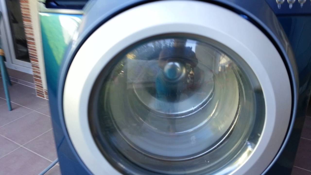 Whirlpool AWM 9110 - YouTube