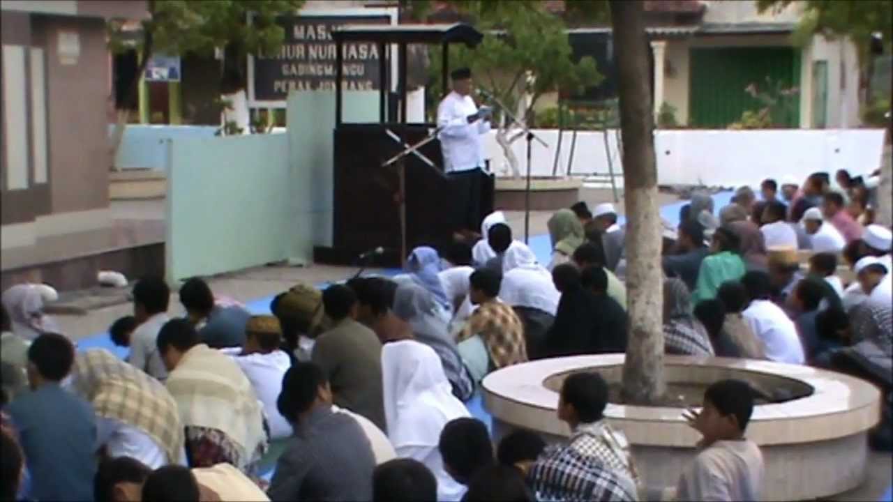 Shalat Idul Adha 1432H di Ponpes Gading Mangu - YouTube