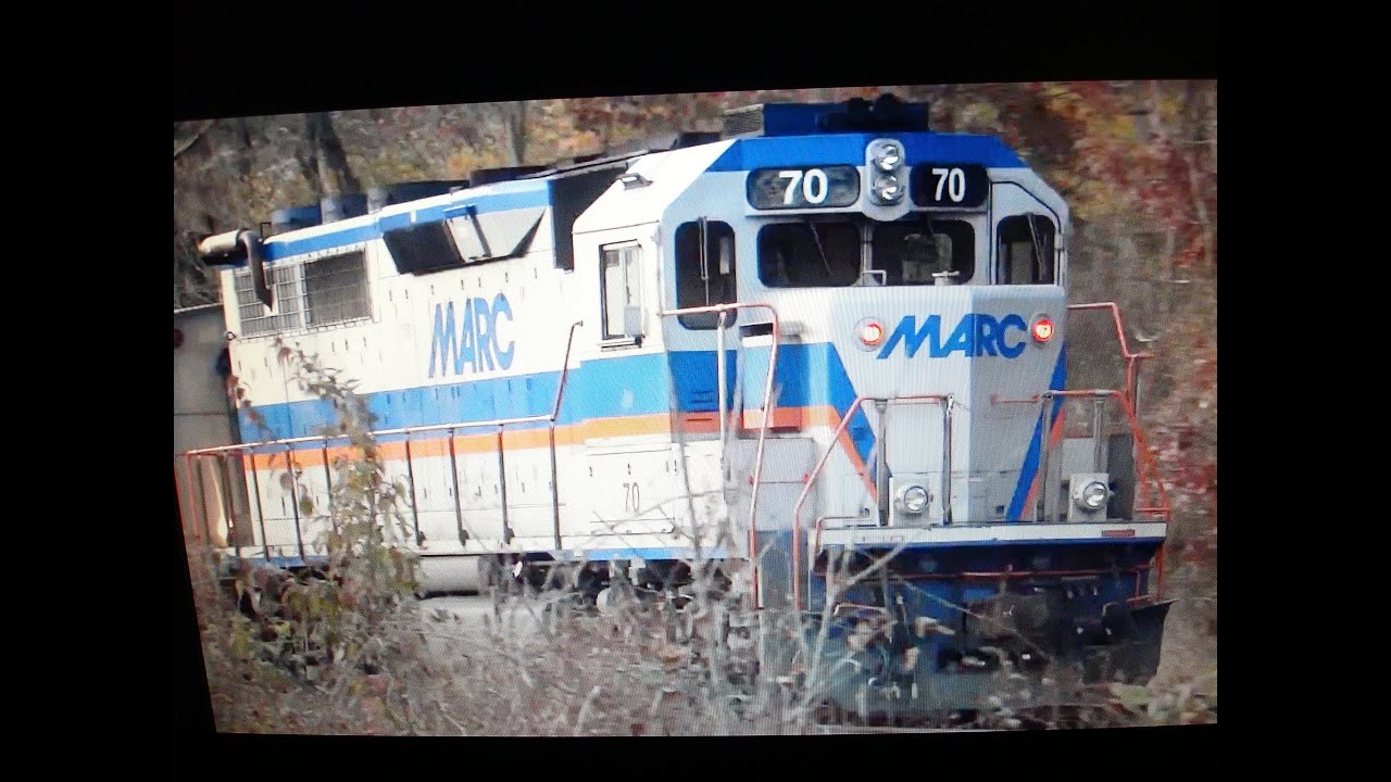 Short CSX & MARC Trains with Standard Cab EMD's - YouTube