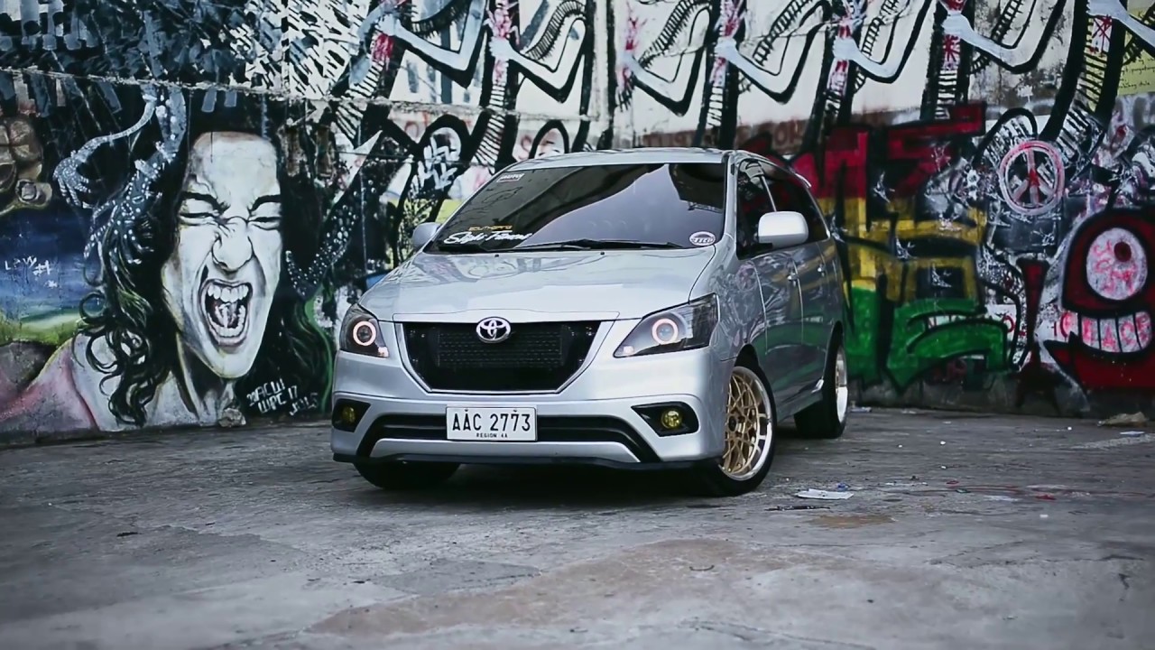 Toyota Innova 2015 E MT - YouTube