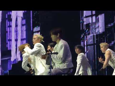 Stray Kids - Do It - Stay in our little house Fanmeeting D1 0328