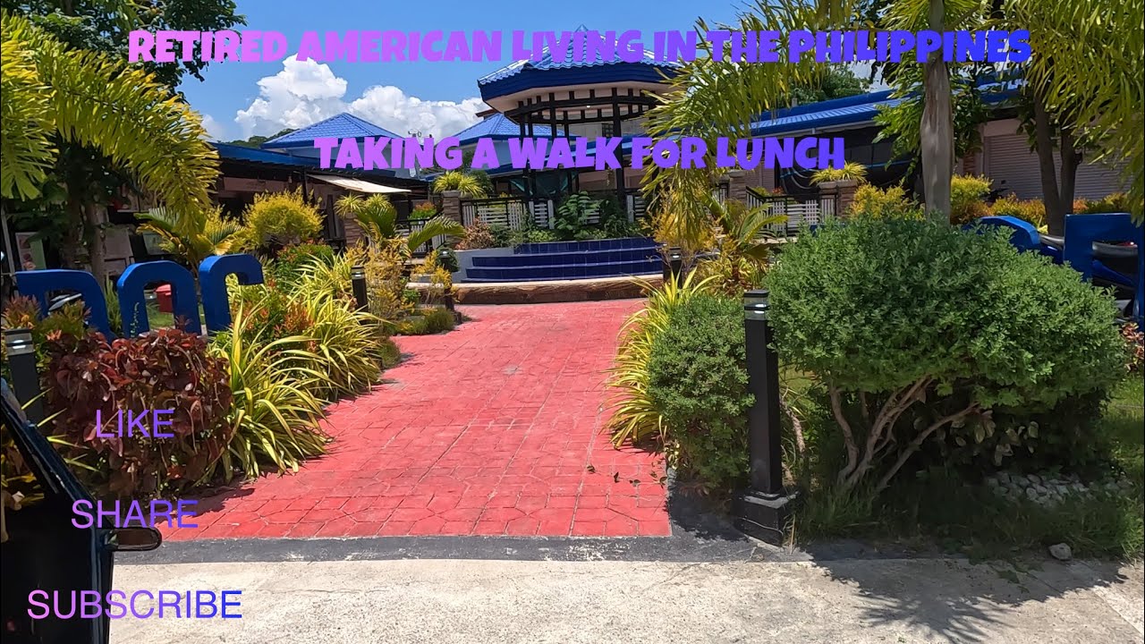 Taking A Walk for Lunch-Bistro Panyero - YouTube