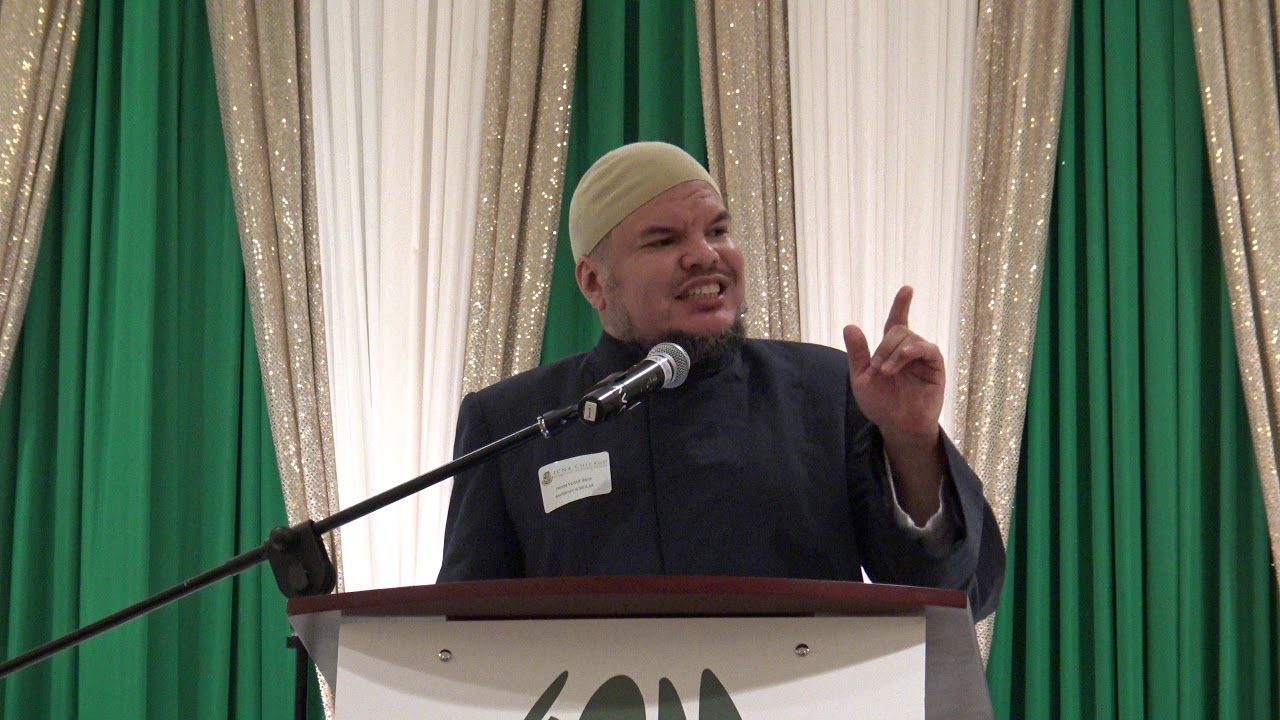 Hispanic Imam Yusuf Rios addressing in Chicago - YouTube