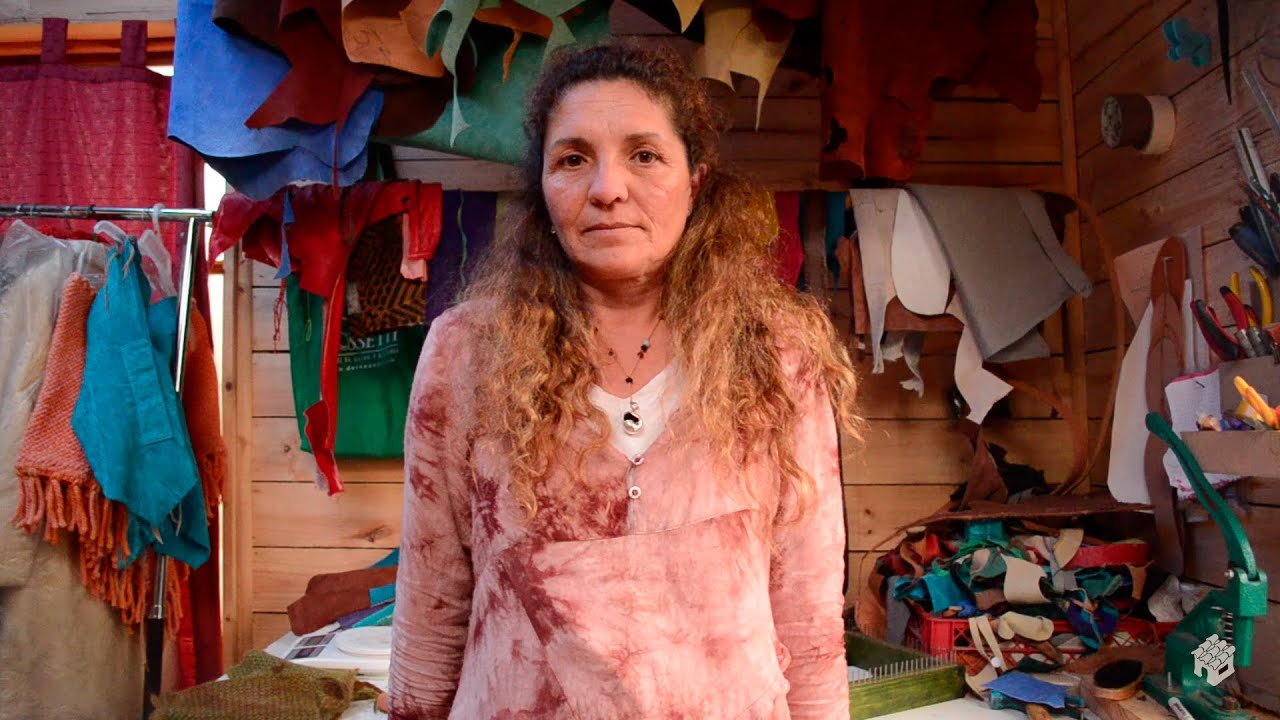 Manos de O'higgins - Marcela Rivera - YouTube