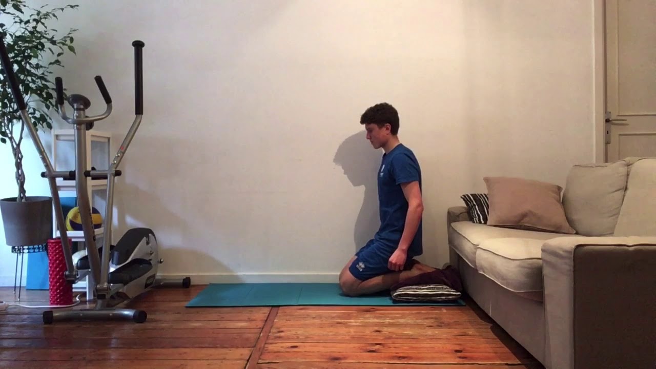 STATIC STRETCHING HIP FLEXORS - YouTube