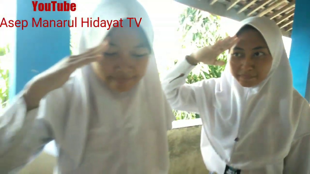 MENYONTEK SAAT UJIAN - YouTube