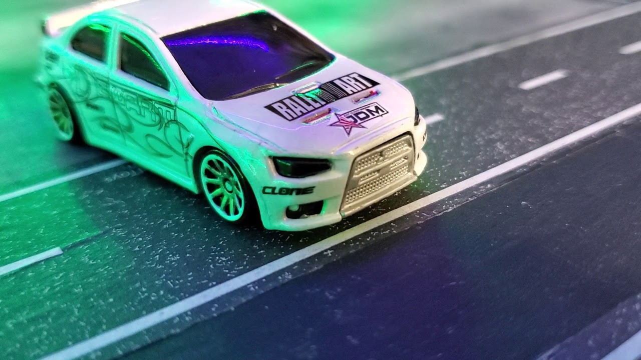 Custom hot wheels 08 LANCER evolution - YouTube