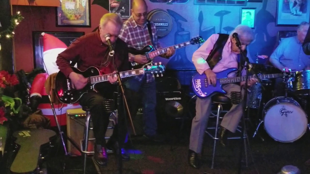 Lou Pallo Guitar Boogie at Jiggs in Butler NJ - YouTube