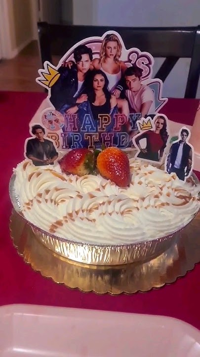 My Riverdale 29th Birthday Party 🍒🍰🎂♥️ Riverdale Archiecomics
