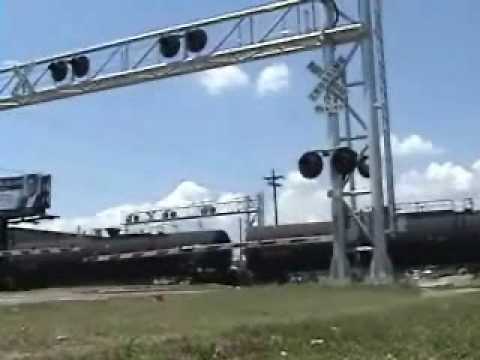 CSX 0825 in Tampa,FL 5-9-09 - YouTube