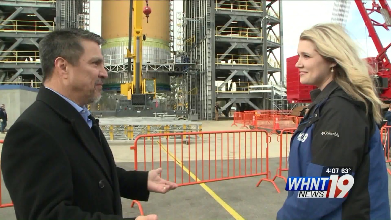 SLS Test Stand Installed at MSFC - YouTube