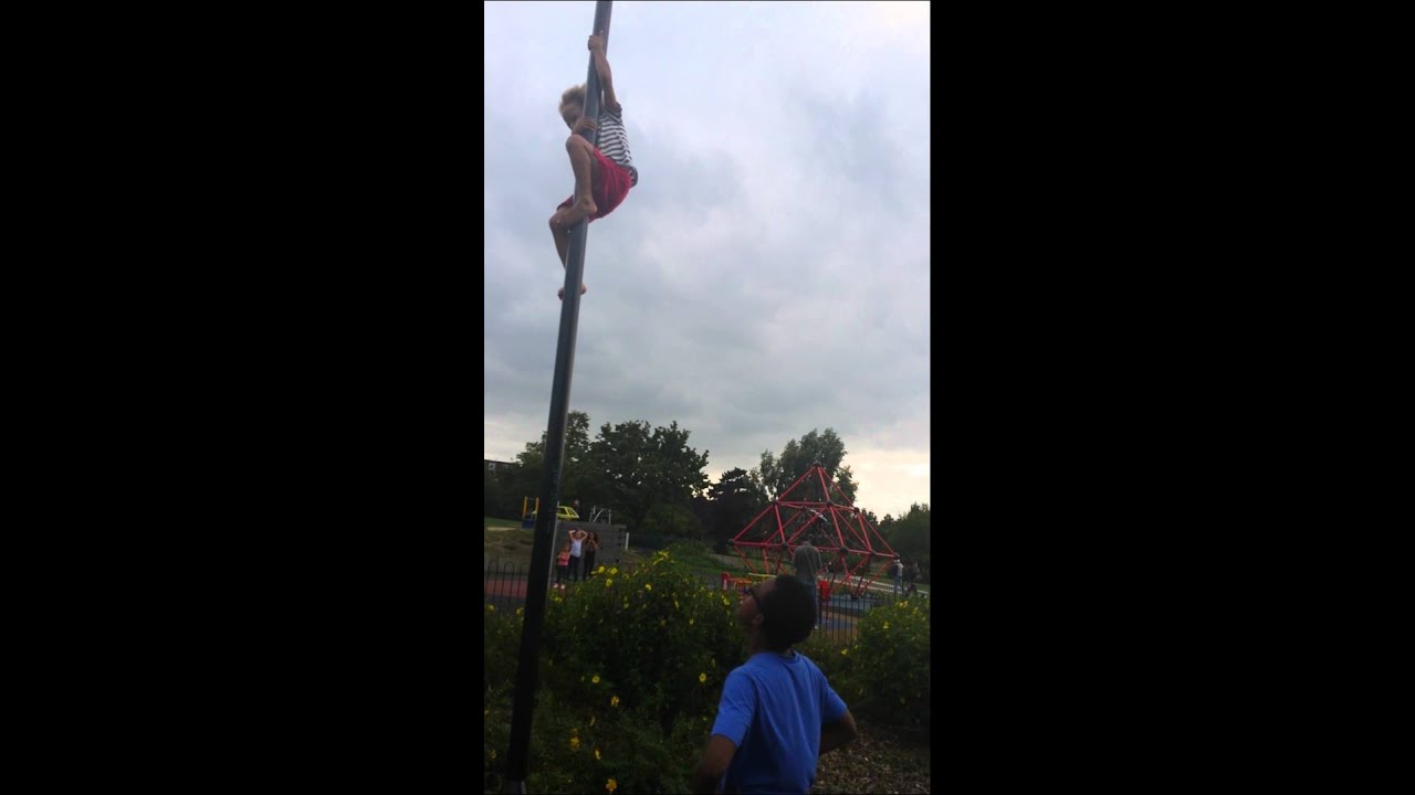 6 year old climbing lamp post - YouTube